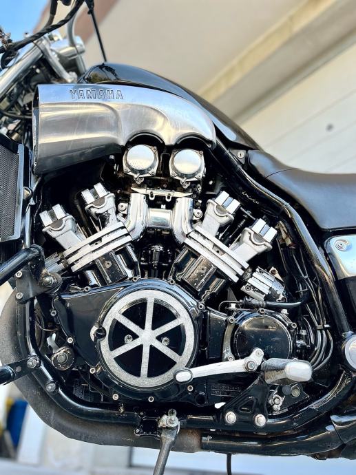 Yamaha V max 1200~Vboost~, 1997 god.