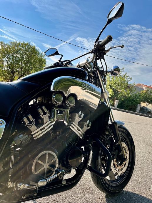 Yamaha V max 1200~Vboost~, 1997 god.