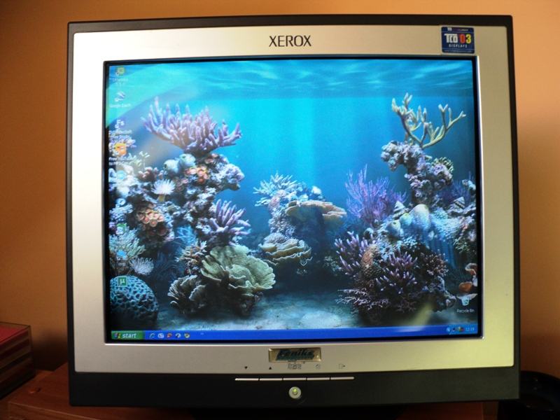 MONITOR CRT XEROX 17