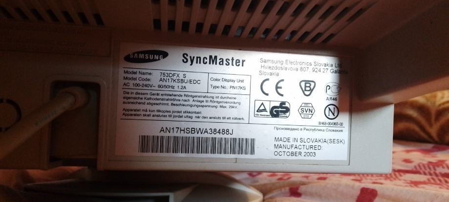 Samsung SyncMaster 753DFX