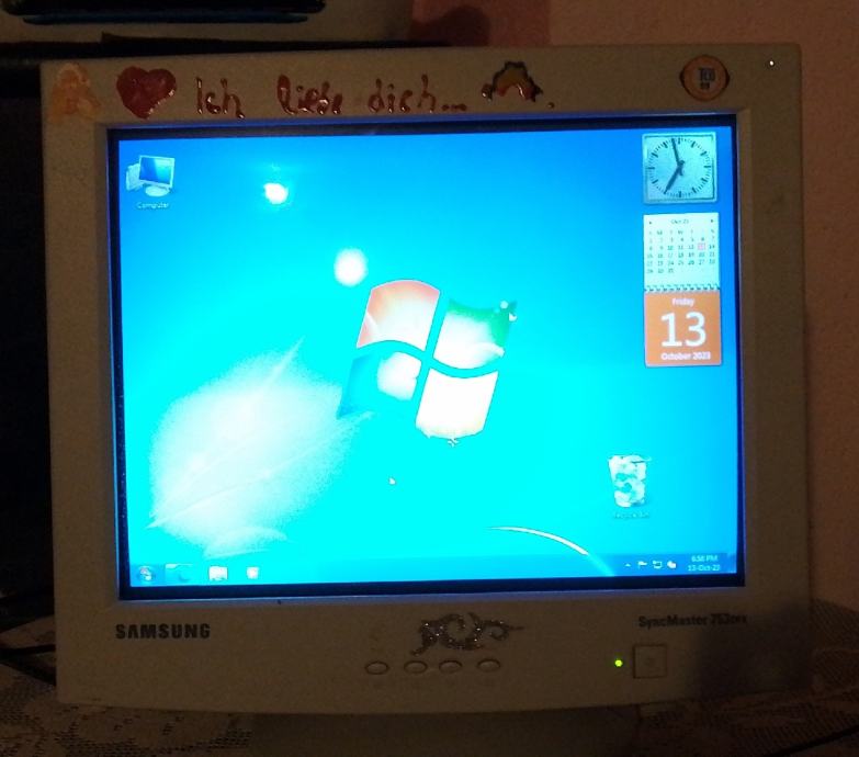 Samsung SyncMaster 753DFX