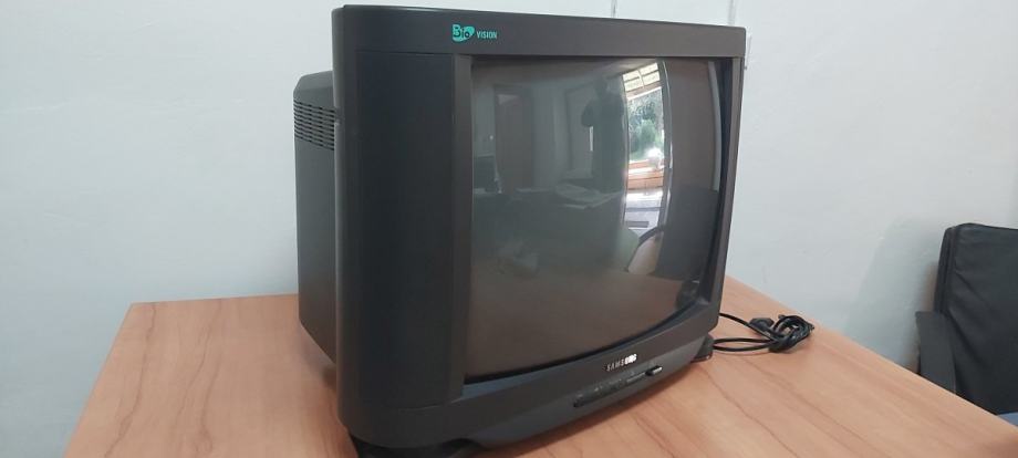 SAMSUNG TV BioVision 56cm CRT