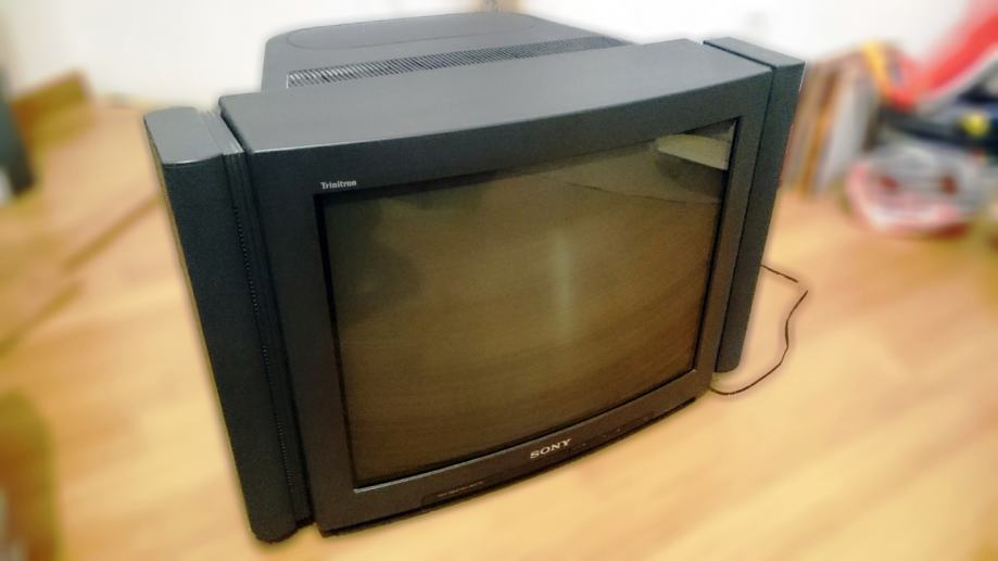 Sony Trinitron CRT televizor