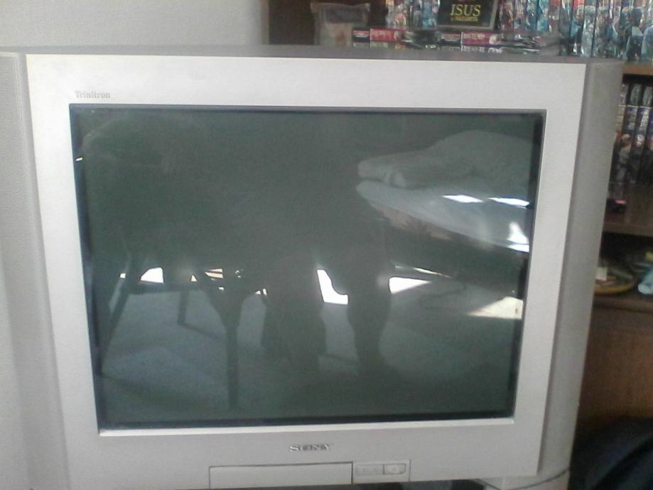 SONY TRINITRON TV
