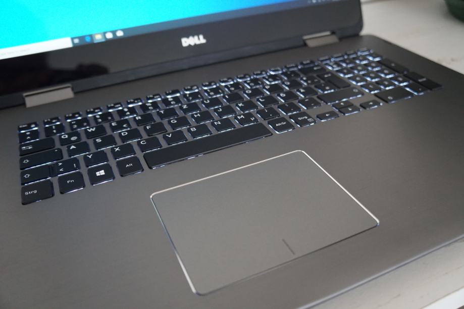 Dell Inspiron 7773 2in1 / i7-8550U / 256GB SSD / FHD IPS touchscreen