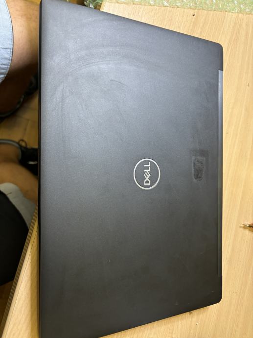 Dell Latitude 7290