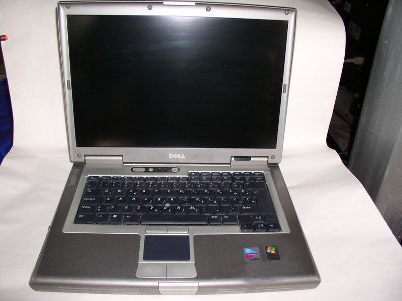 Dell Latitude D810