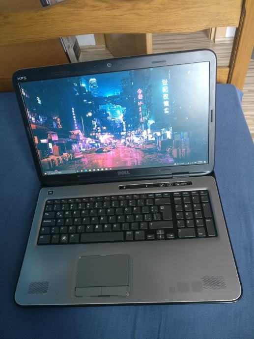 Dell XPS L702x 17”