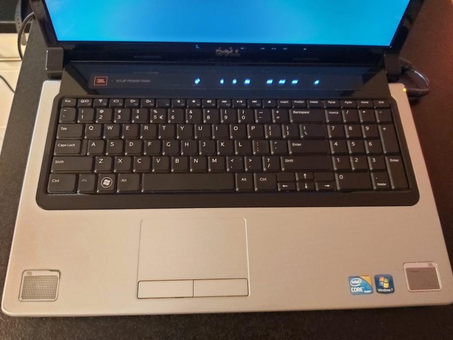 Dell Studio 1749 Laptop i7 320GB 4GB