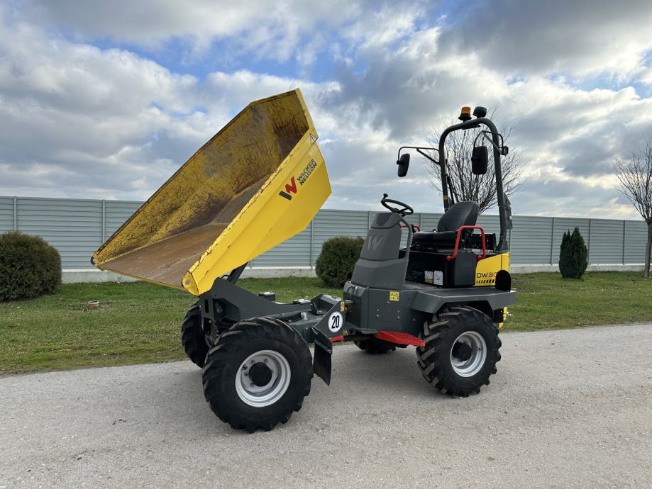 WACKER NEUSON DW30 // 2022.G. // 310 R/H // HIDROSTATIK // 3 TONE