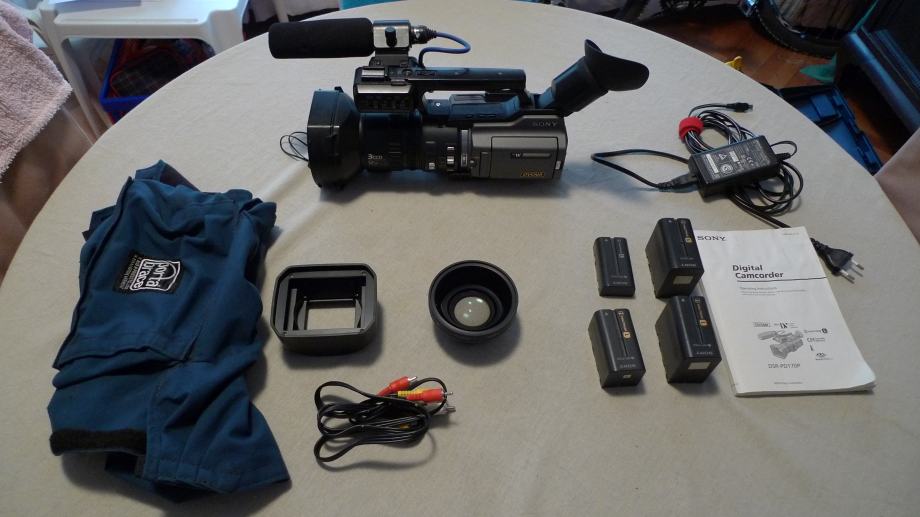 Digitalni Camcorder Sony DSR PD 170