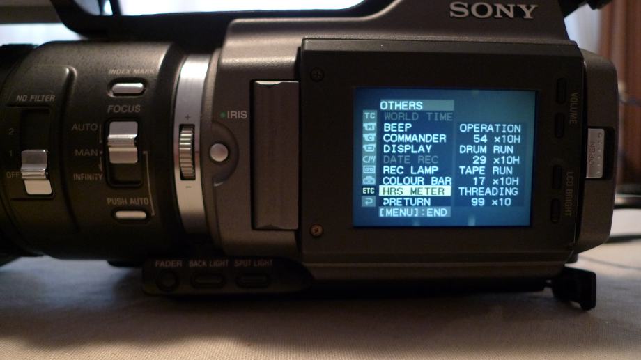 Digitalni Camcorder Sony DSR PD 170