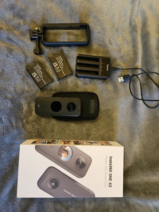 Insta360 ONE X2