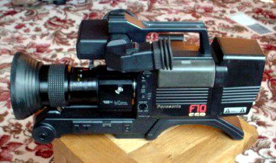 Panasonic F10 CCD - Camcorder vintage iz 80-tih