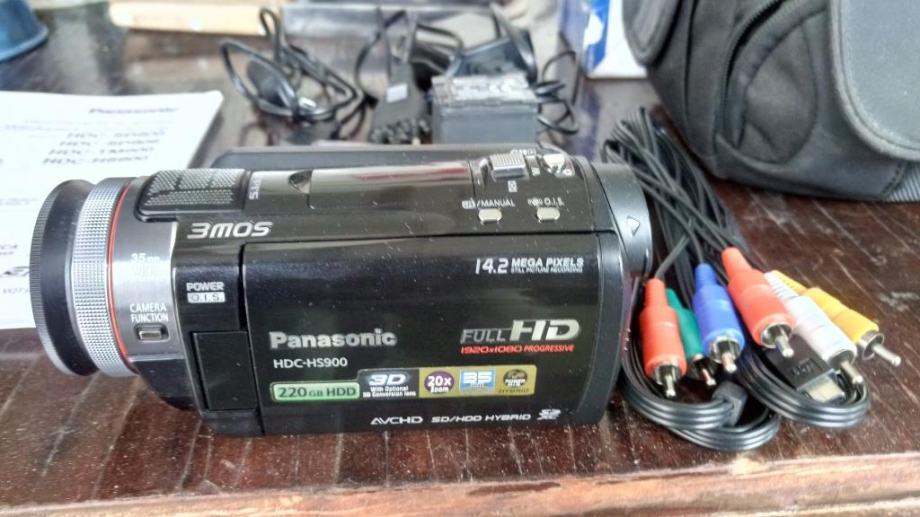 Panasonic HDC-HS900