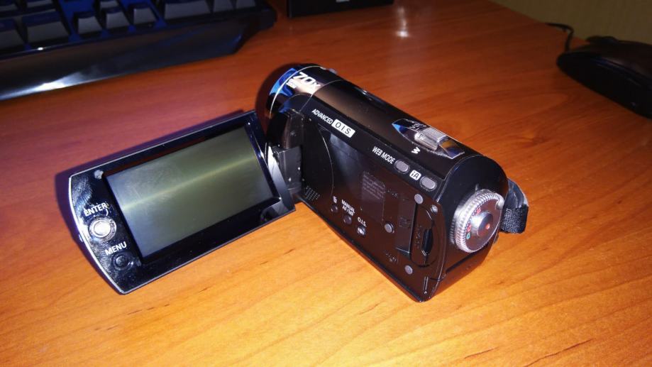 Video kamera Panasonic SDR-S26