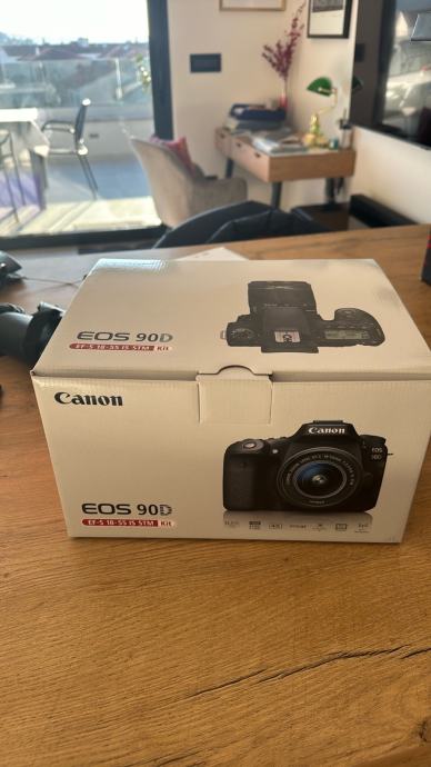 Canon Eos 90D