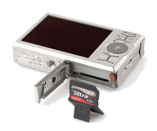 Canon IXUS 90 IS, digitalni fotoaparat