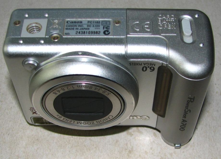 Canon PowerShot A700 (opticki zoom 6x)