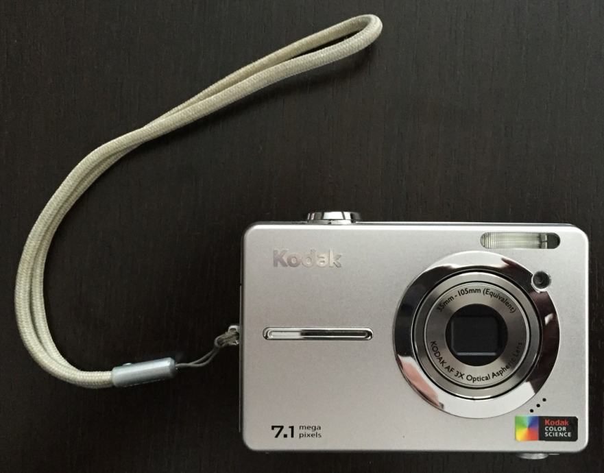 Kodak AF 3X - 7,1 mp , digitalni fotoaparat