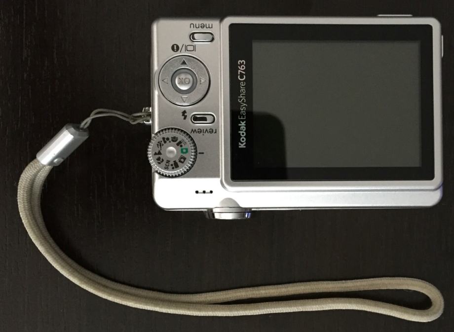 Kodak AF 3X - 7,1 mp , digitalni fotoaparat