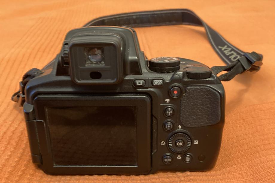 NIKON COOLPIX P 900