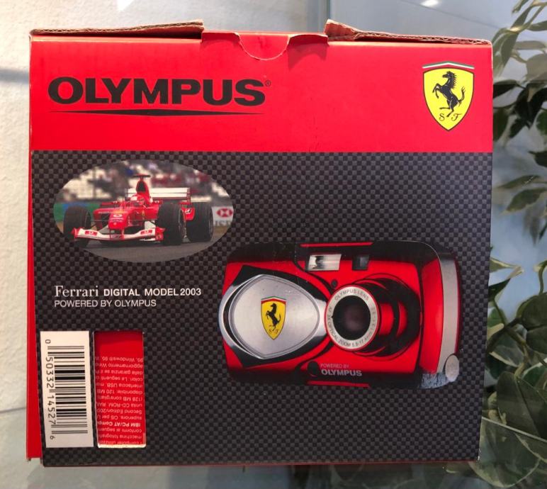 OLYMPUS FERRARI DIGITALNI FOTOAPARAT model 2003.R1/ RATE!