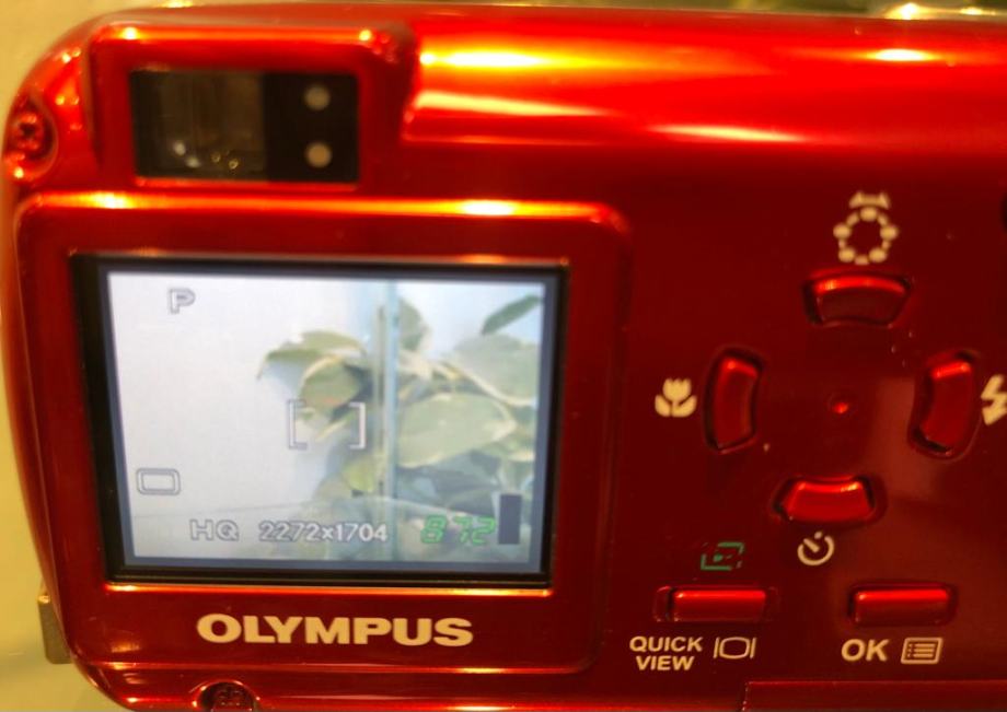 OLYMPUS FERRARI DIGITALNI FOTOAPARAT model 2003.R1/ RATE!