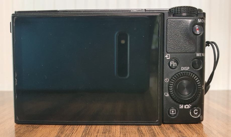 SONY RX 100 M3 SA PODVODNIM KUĆIŠTEM