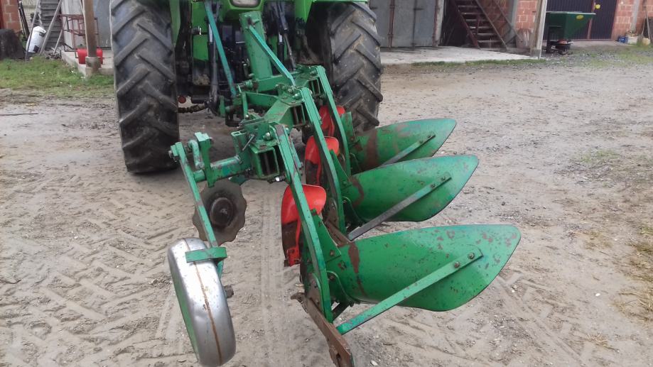 *DIJELOVI* Plug regent 3+1