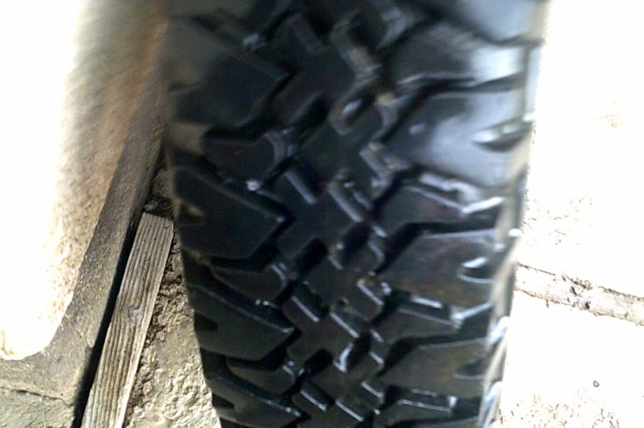 guma,5.00--12,4,Platna,za,motokultivator,prikolicu,okl,KA,ČITAJ,OGLAS