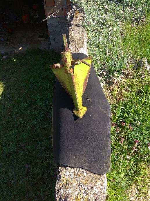 Povoljno plug za IMT 506