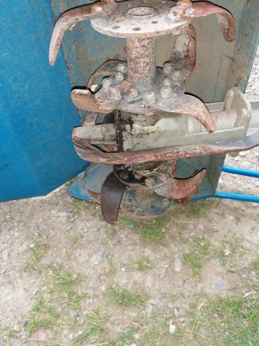 vučena freza za bcs