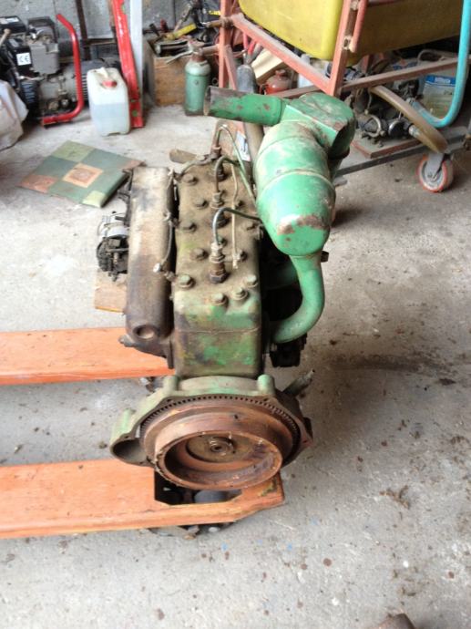 Dvotaktni motor za traktor Holder AG3
