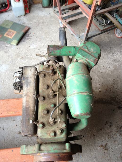 Dvotaktni motor za traktor Holder AG3