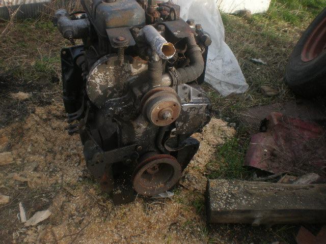 imt 533 motor i ostali djelovi za traktore 533,539