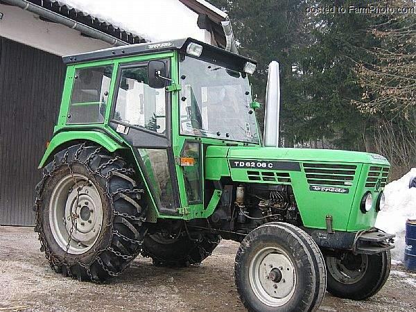 Zamjenske naljepnice za traktor Torpedo TD 62 06 C