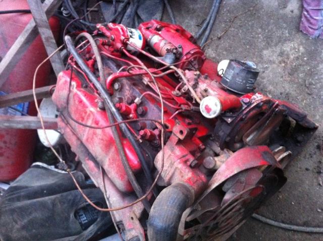 PRODAJEM MOTOR ZA IMT 577