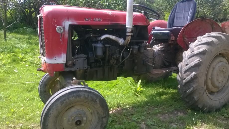 traktor imt 555 za dijelove
