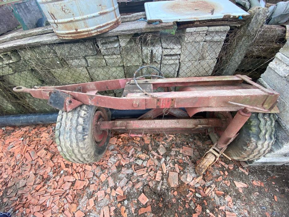 Osovina za izradu prikolice (citaj oglas)