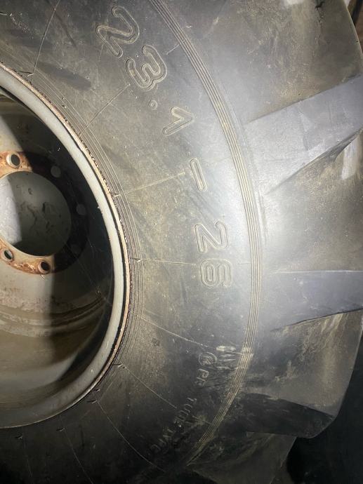 Felga i guma 23.1 26