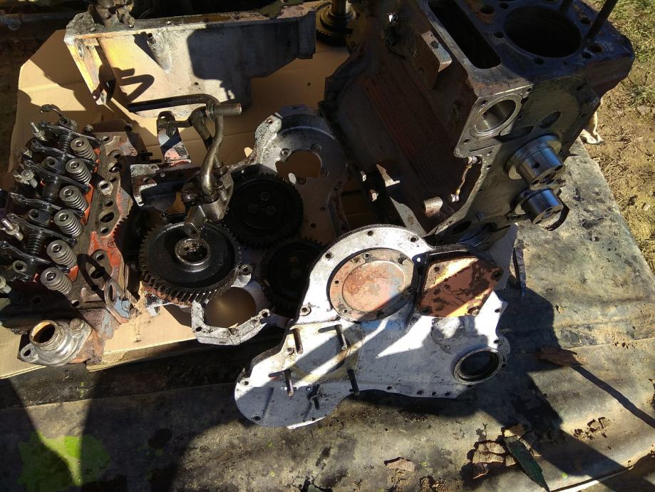 Motor za traktor IMT 539