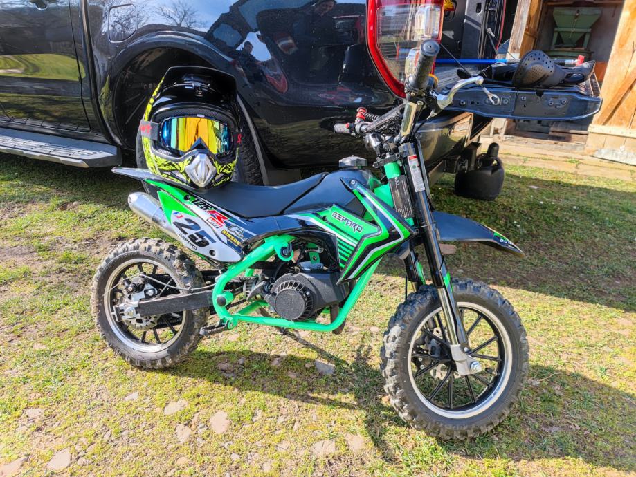 DJEČJI MINI CROSS BIKE ** 50 kubika ** 40km/h ** NOVO