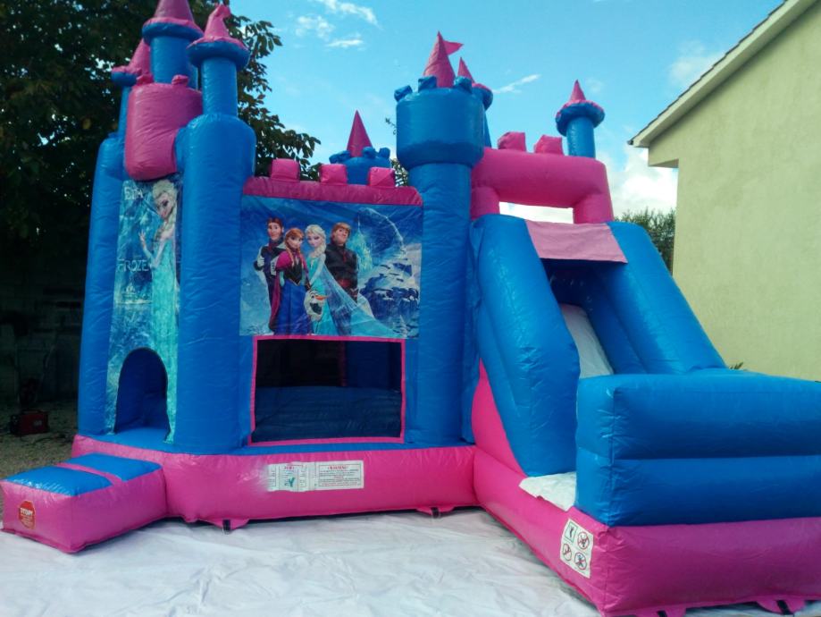 Dvorac na napuhavanje FROZEN, 500x500x400cm, 16.500kn