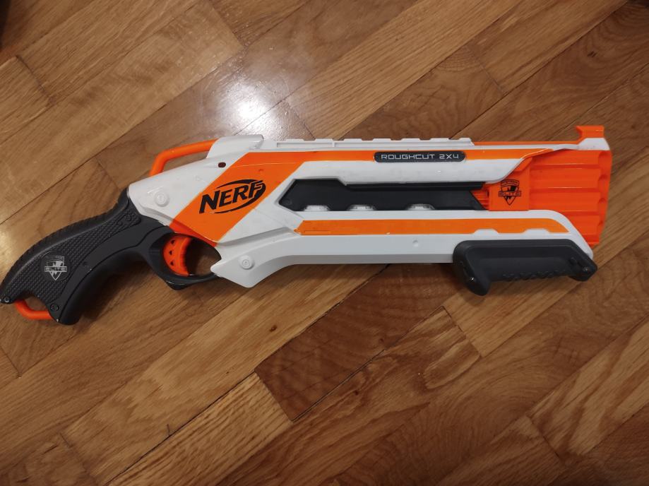 Nerf - Roughcut 2x4