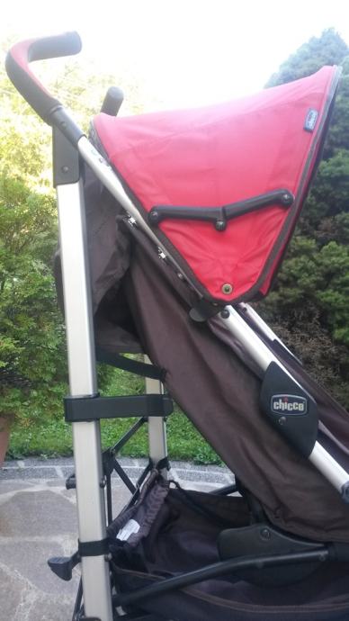 Kišobran kolica Chicco LiteWay, 5 položaja, vrlo kvalitetna i očuvana