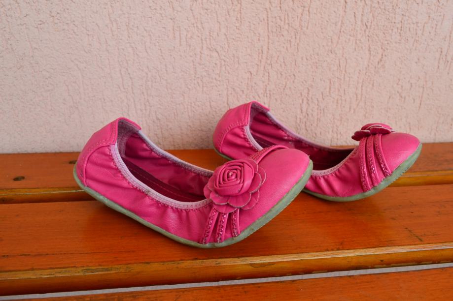 Roza balerinke sa cvijetom br.31