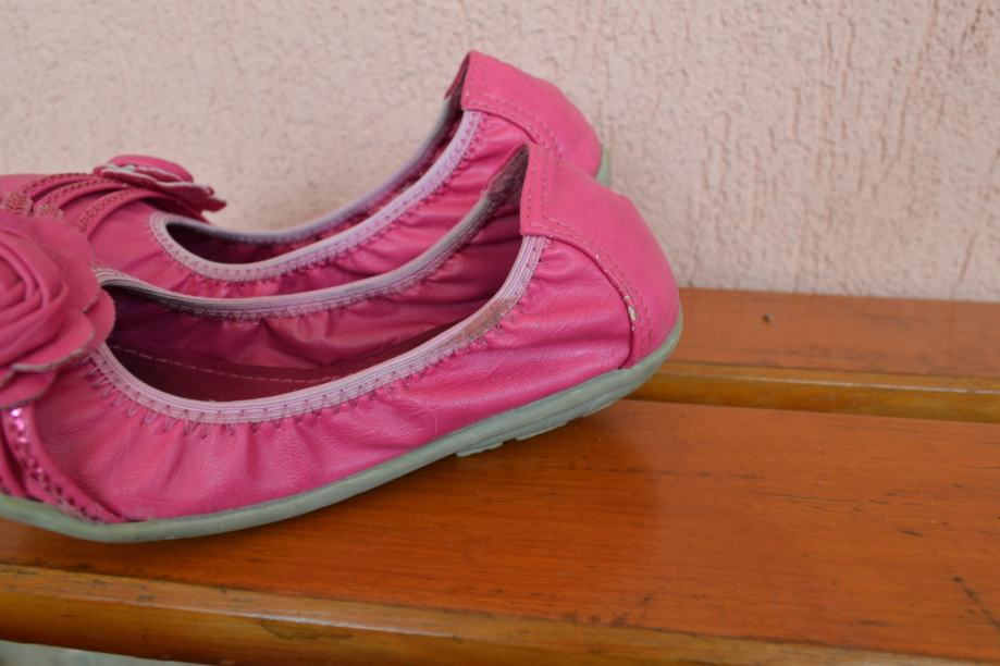 Roza balerinke sa cvijetom br.31