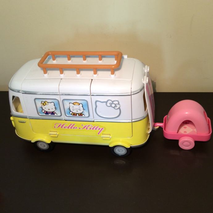 HELLO KITTY Camper Van set + dodatna kućica i figure