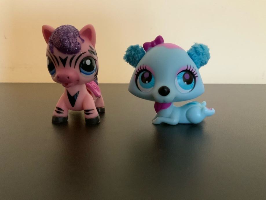 Littlest Pet Shop (LPS) figure: žirafa i polarni medvjed